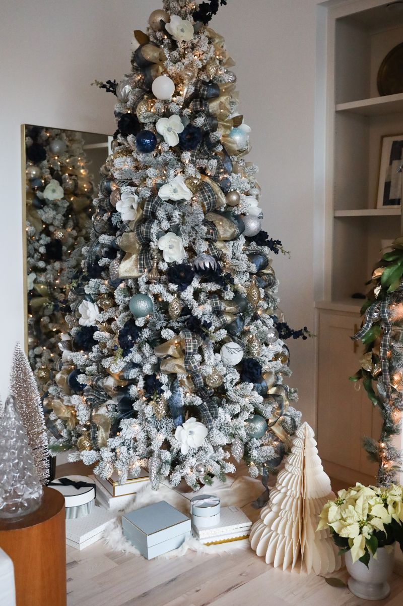 Christmas Tree From King Of Christmas CC Mike christmas-tree-from-king-of-christmas-cc-mike